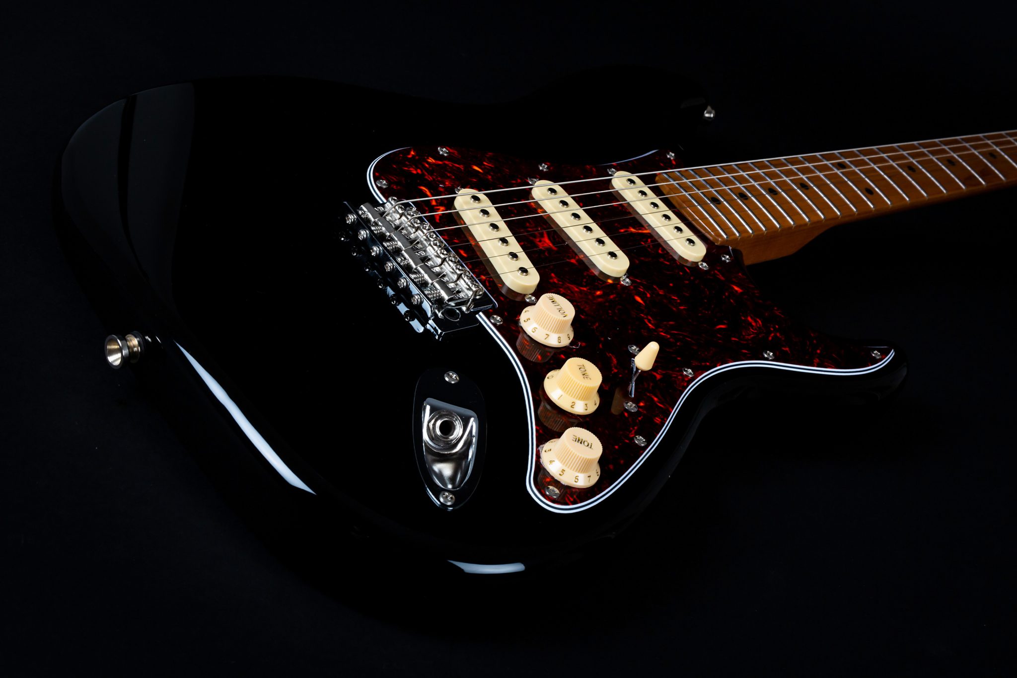 JET JS-300 BK – JET Guitars