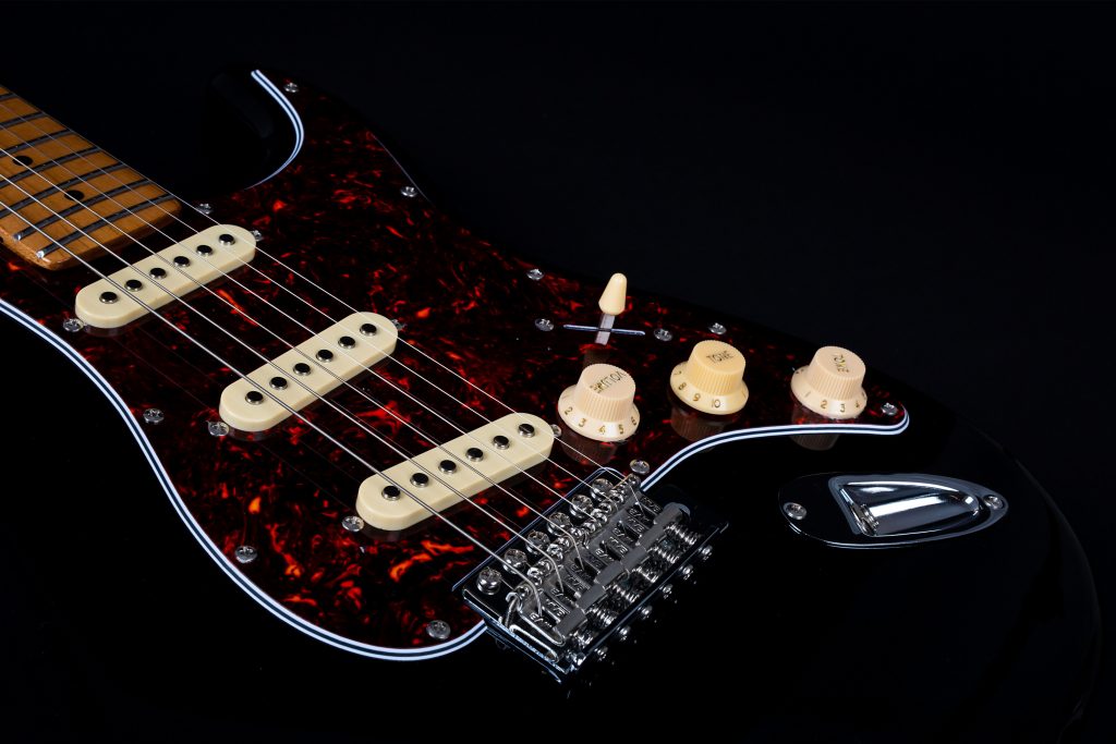 JET JS-300 BK – JET Guitars
