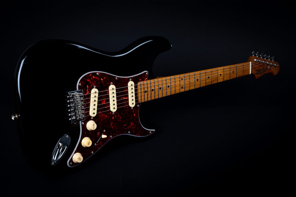JET JS-300 BK – JET Guitars