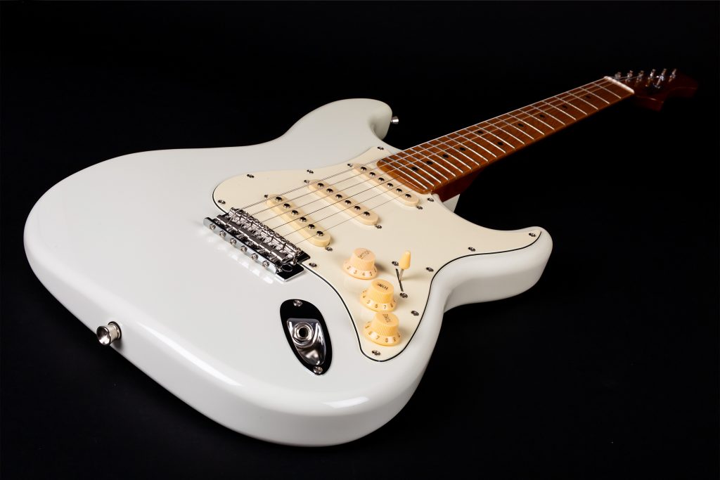 JET JS-300 OW – JET Guitars