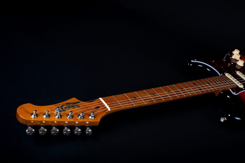 JET JS-300 SB – JET Guitars