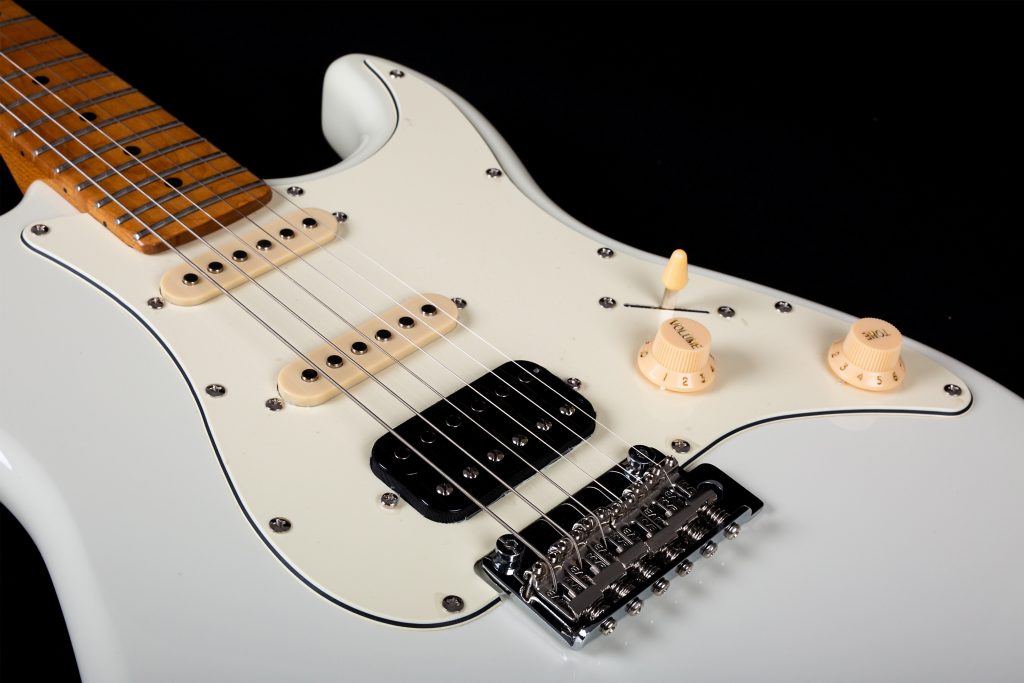 JET JS-400 OW – JET Guitars