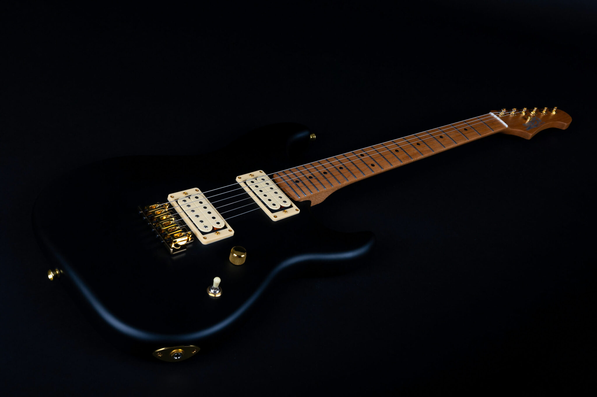 JET JS-700 MBK – JET Guitars